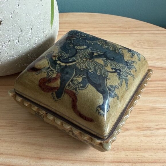 Unknown | Storage & Organization | Vintage Chinese Foo Dog Trinket Box ...